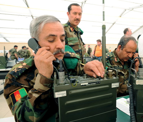 Afghan Lieutenantcolonel Mohammed Fatah L Switches Editorial Stock ...