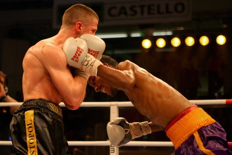 Panamas Anselmo Moreno During His Fight Editorial Stock Photo - Stock ...