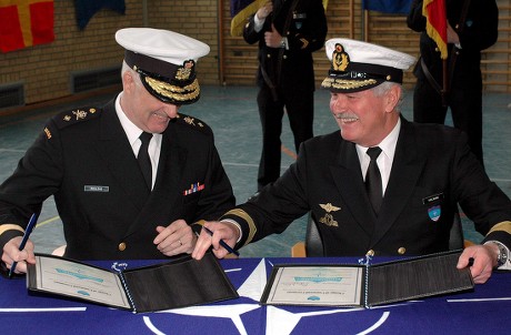 German Admiral Wolfgang Kalaehne R Canadian Editorial Stock Photo ...