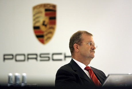 Porsche Ceo Wendelin Wiedeking Speaks Porsche Editorial Stock Photo ...