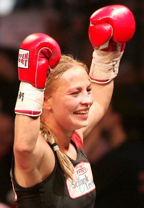 Germany Women's Boxing - Dec 2005 Stock Pictures, Editorial Images and ...