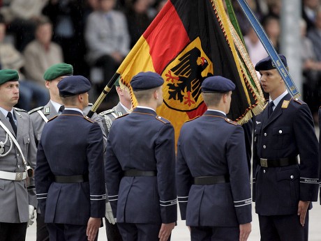 Some 320 Young Soldiers Bundeswehr Germanys Editorial Stock Photo ...
