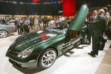 Visitors Mingle Around Slr Mclaren Mercedes Editorial Stock Photo ...