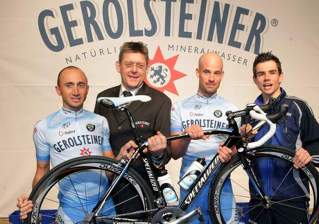 2007 Gerolsteiner Cycling Team Poses Group Editorial Stock Photo ...
