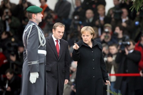 German Chancellor Angela Merkel R Welcomes Editorial Stock Photo ...