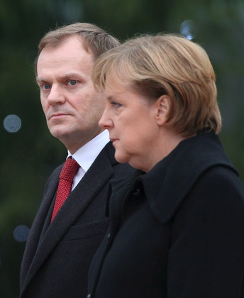 German Chancellor Angela Merkel R Welcomes Editorial Stock Photo ...