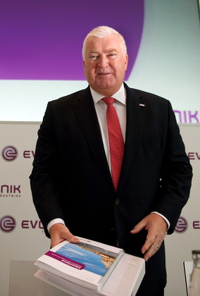 5 Chief executive officer of evonik industries ag Stock Pictures ...