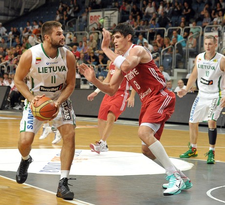 Lithuanian Linas Kleiza L Controls Ball Editorial Stock Photo - Stock ...