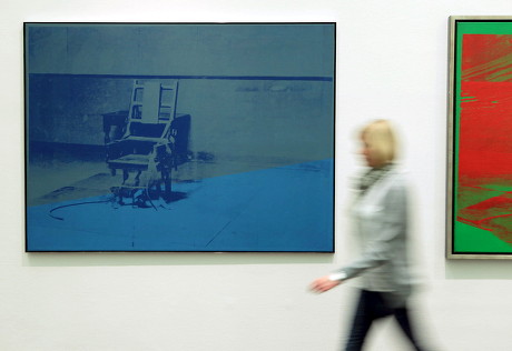 Museum Assistant Takes Close Look Andy Editorial Stock Photo - Stock ...