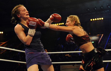 Germany Boxing - Jul 2010 Stock Pictures, Editorial Images and Stock ...