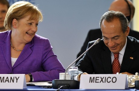 German Chancellor Angela Merkel L Laughs Editorial Stock Photo - Stock ...
