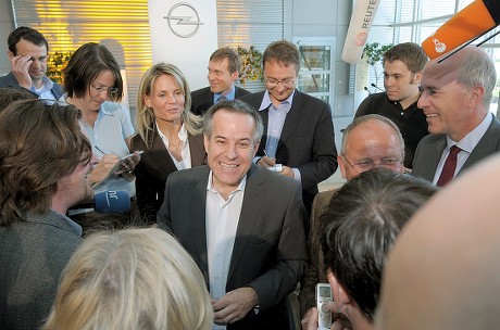 Magna Ceo Siegfried Wolf C Gives Editorial Stock Photo - Stock Image | Shutterstock