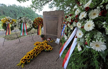 Coronals Captured Memorial Site Air Show Editorial Stock Photo - Stock ...