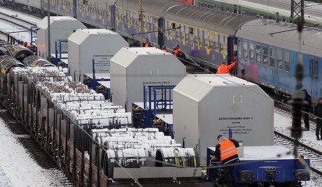 87 Energy storage train Stock Pictures, Editorial Images and Stock ...