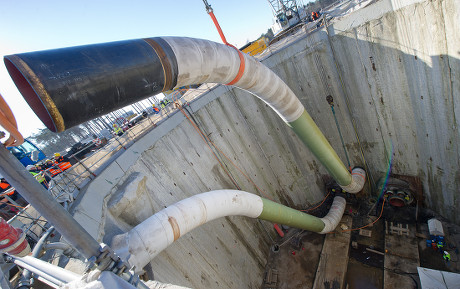 Staff Systems Install Standpipe Under Harbour Editorial Stock Photo ...