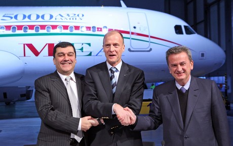 Employee Airbus Directs Airbus A320 Serial Editorial Stock Photo ...