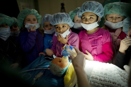 Dr Farahdokht Shahidi Assisted By Children Editorial Stock Photo ...