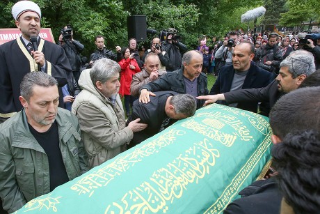 Father 3l Relatives Friends Stand Coffin Editorial Stock Photo - Stock ...