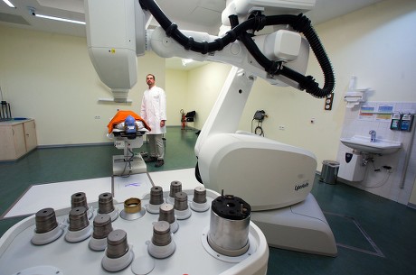 Radiotherapist Stefan Wurster Puts Mask Womans - Foto de stock de ...