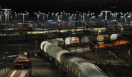 Train Castor Nuclear Waste Containers Arrives Editorial Stock Photo ...