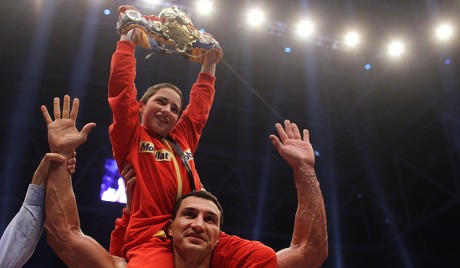 Germany Boxing - Mar 2012 Stock Pictures, Editorial Images and Stock ...
