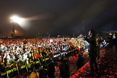 Billie Joe Armstrong R Frontman U Editorial Stock Photo - Stock Image ...