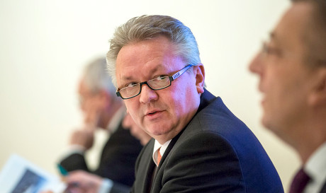 Rheinmetall Ag Board Members Gerd Kleinert Editorial Stock Photo ...