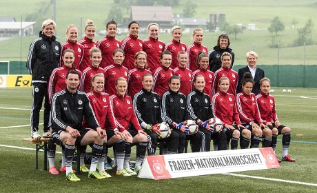 8 imágenes de Switzerland Soccer Women - May 2015 - Imágenes de stock ...