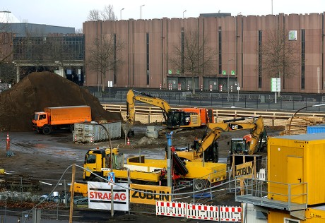 On Premises Between Colognedeutz Railway Station Editorial Stock Photo ...