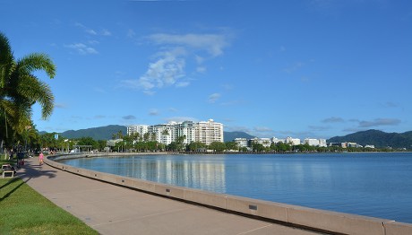 Panoramic Landscape View Cairns Waterfront Skyline Editorial Stock ...