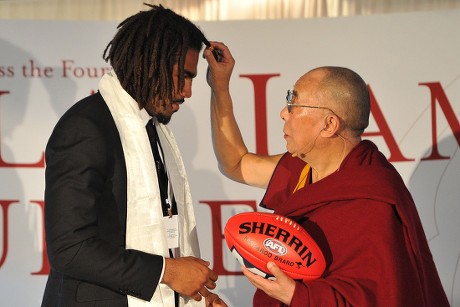 Dalai Lama R Inspects Dreadlocks Collingwood Editorial Stock Photo ...
