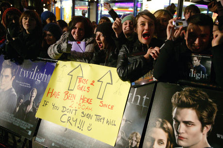 Fans Twilight Premiere Editorial Stock Photo - Stock Image | Shutterstock