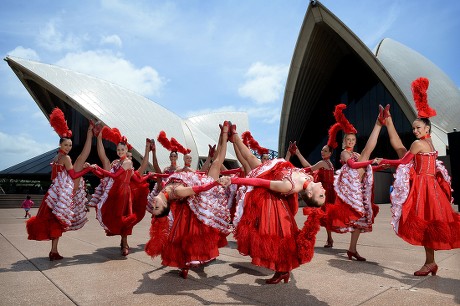 Dancers Moulin Rouge Paris France Pose Editorial Stock Photo - Stock ...