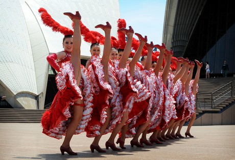 Dancers Moulin Rouge Paris France Pose Editorial Stock Photo - Stock ...