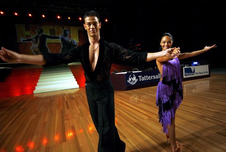 3,000 Latin dance Stock Pictures, Editorial Images and Stock Photos ...