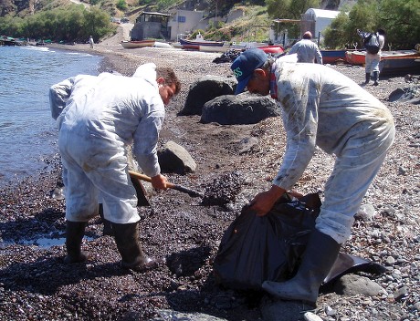 Cleanup Crews Participate Efforts Remove Thick Editorial Stock Photo ...