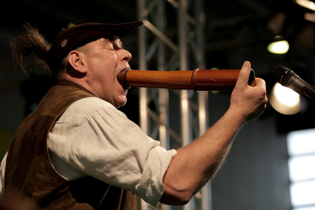 __COUNT__ German Deer-Calling Championship at 'Jagd & Hund' Fair ...