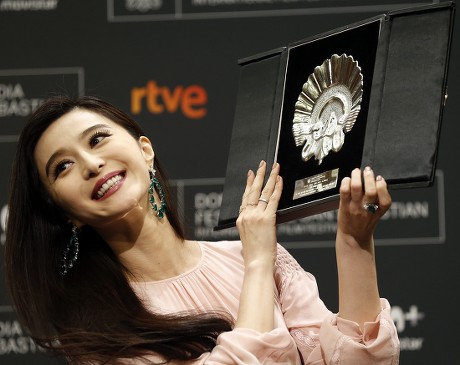 Chinese Actress Fan Bingbing Celebrates After Editorial Stock Photo ...