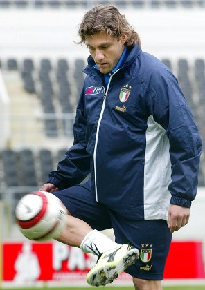 Christian Vieri During Italian National Soccer Editorial Stock Photo ...