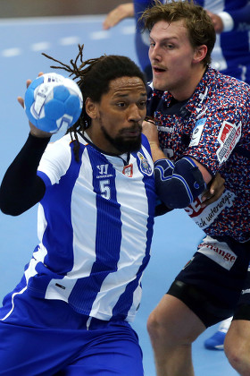 Fc Portos Player Gilberto Duarte L Editorial Stock Photo - Stock Image ...