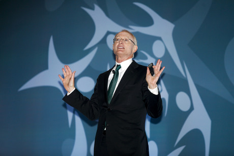 Harvard Business School Professor Michael Porter Editorial Stock Photo ...