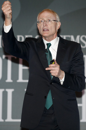 Harvard Business School Professor Michael Porter Editorial Stock Photo ...