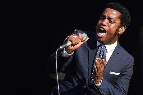 Us Lead Singer Ty Taylor Blues Editorial Stock Photo - Stock Image ...