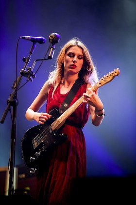 Ellie Rowsell Lead Singer British Alternative Editorial Stock Photo ...
