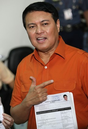 Presidential Candidate Senator Manny Villar Gestures Editorial Stock ...