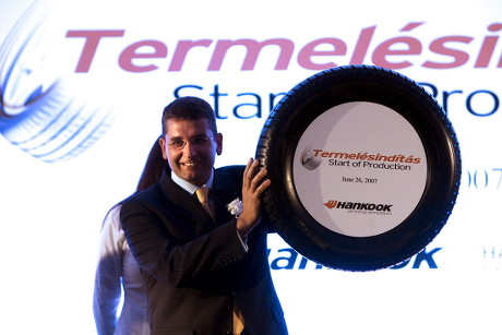 36 Hankook tyres Stock Pictures, Editorial Images and Stock Photos ...