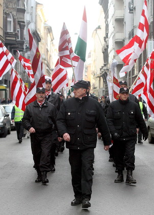 Members Controversial Extremeright Magyar Garda Commemorating Editorial ...
