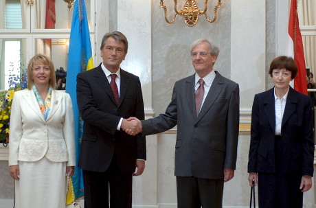 Ukrainian President Viktor Yushchenko 2nd L Editorial Stock Photo ...