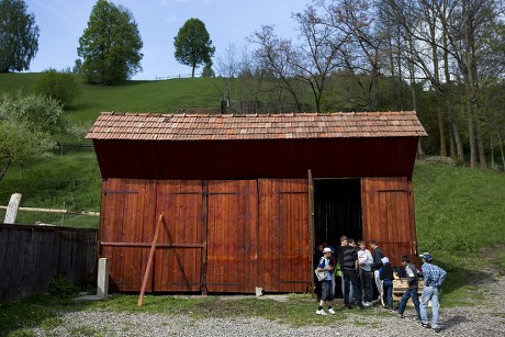 1332 Children Wait Medical Examination Shed Editorial Stock Photo ...