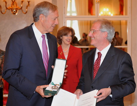 250 Ambassador foley Stock Pictures, Editorial Images and Stock Photos ...